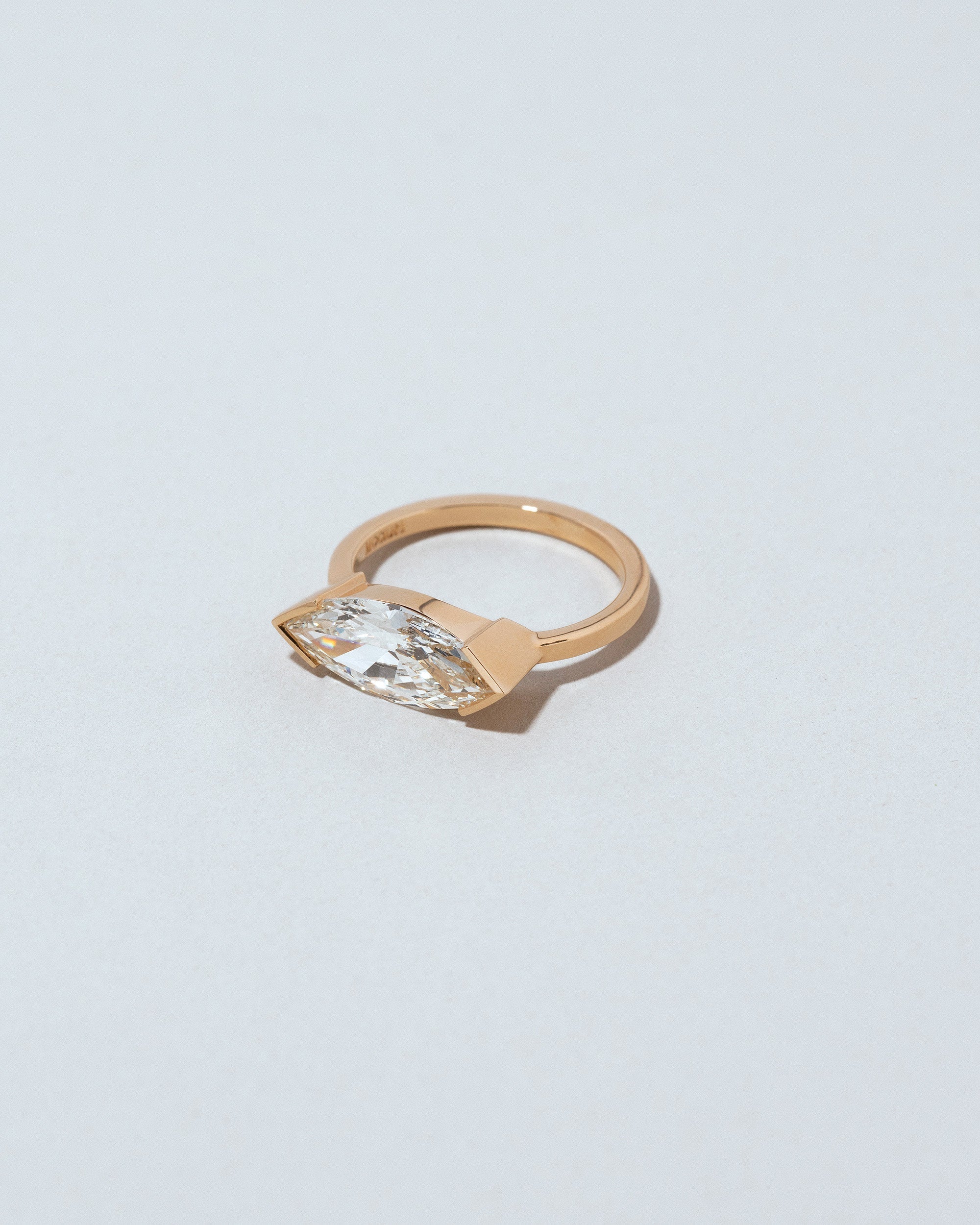 Daylight Ring – Mociun