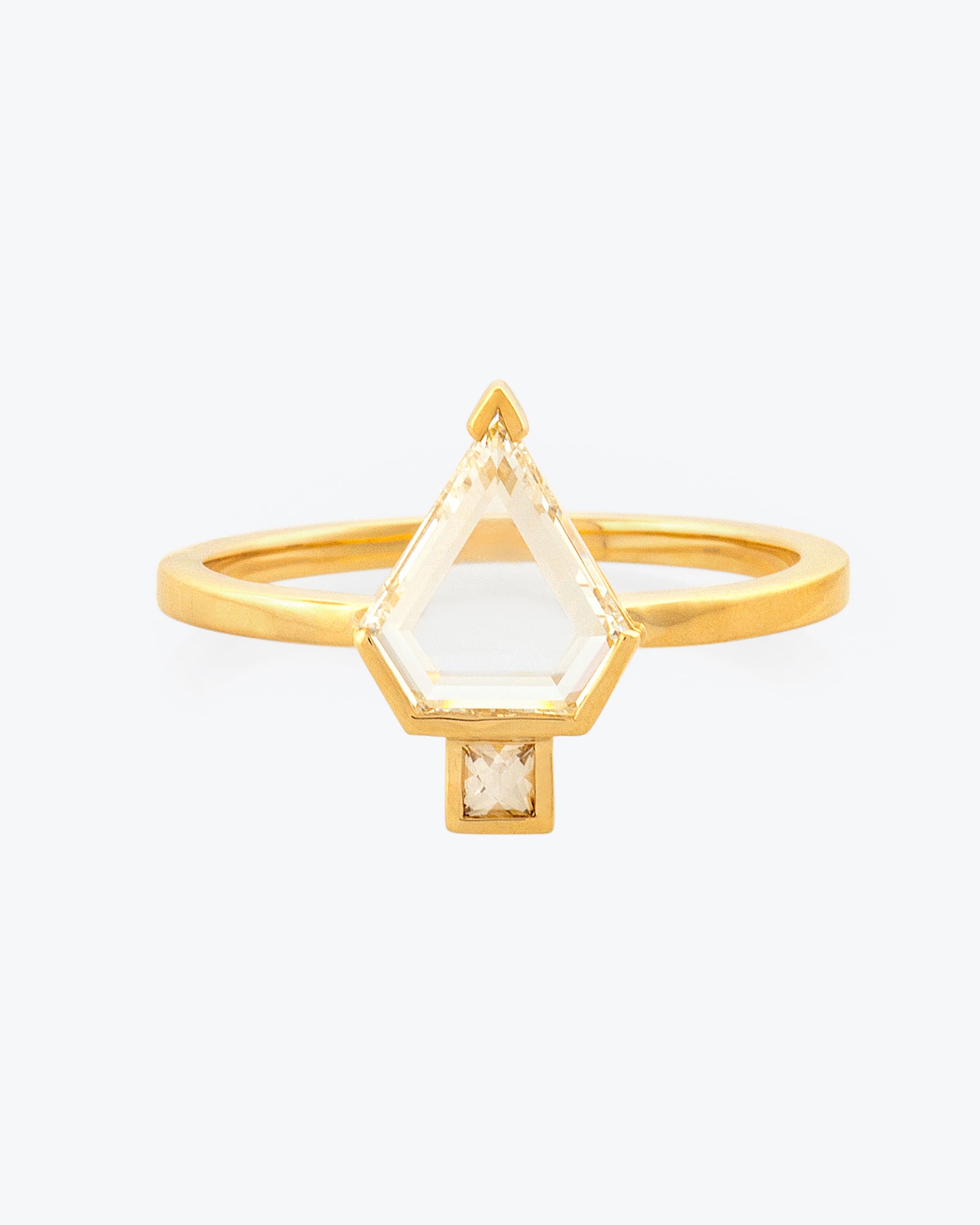 Kite Shape Diamond Cluster Ring – Mociun