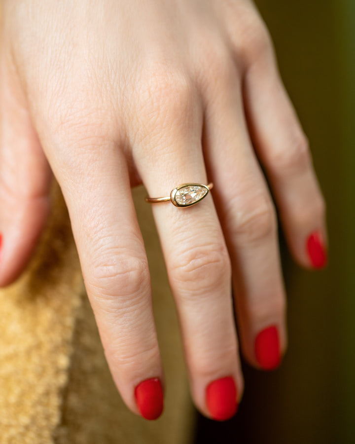 Mociun | Engagement Rings Collection