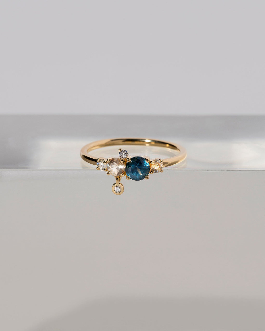 Aster Ring | Mociun