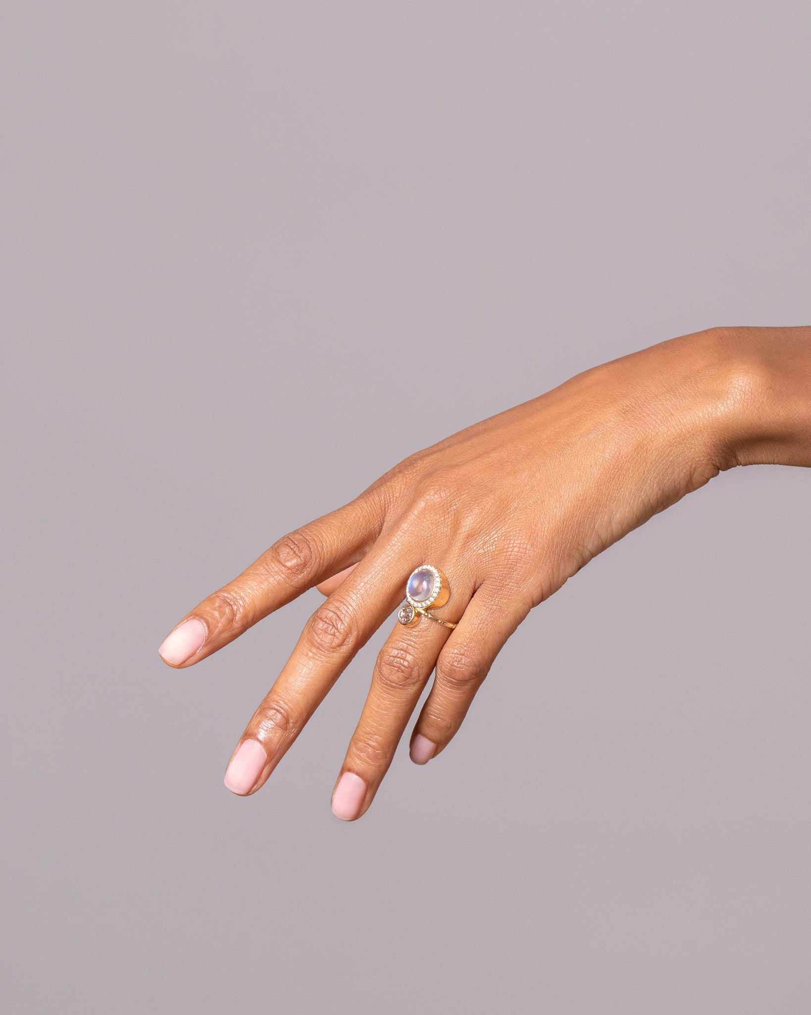 Moonstone & Diamond Cluster Ring | Mociun
