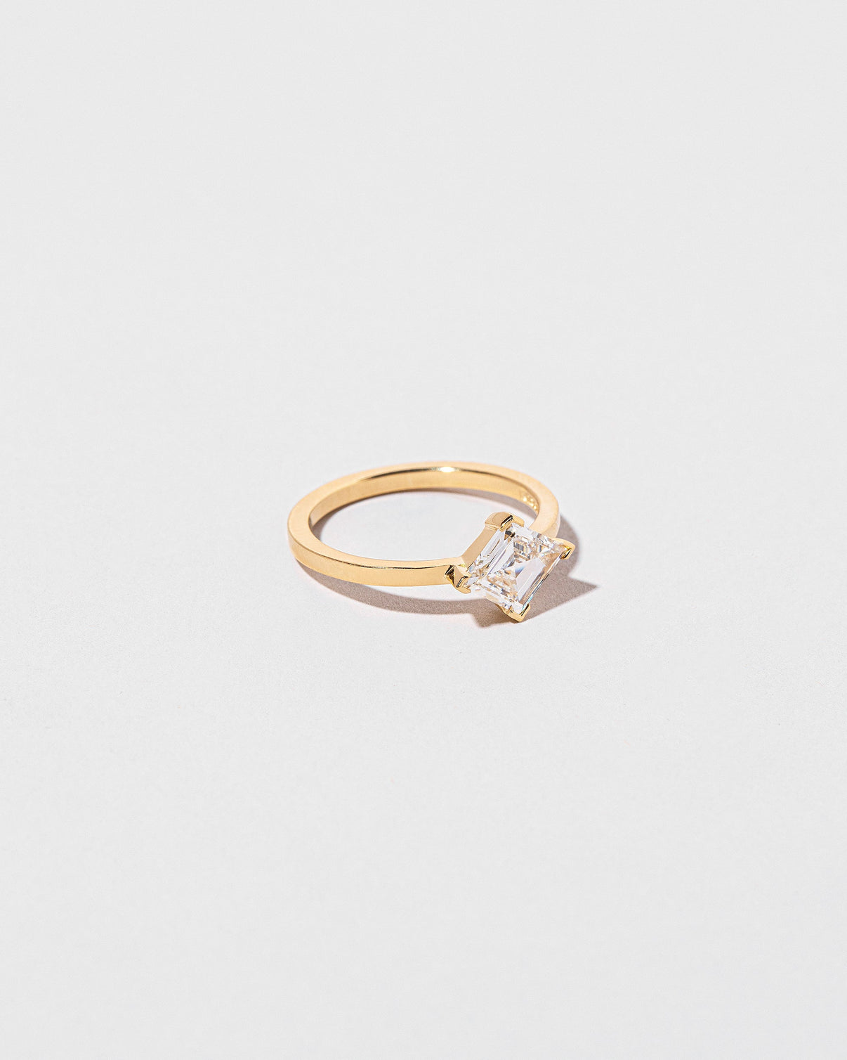 Paradox Ring | Mociun