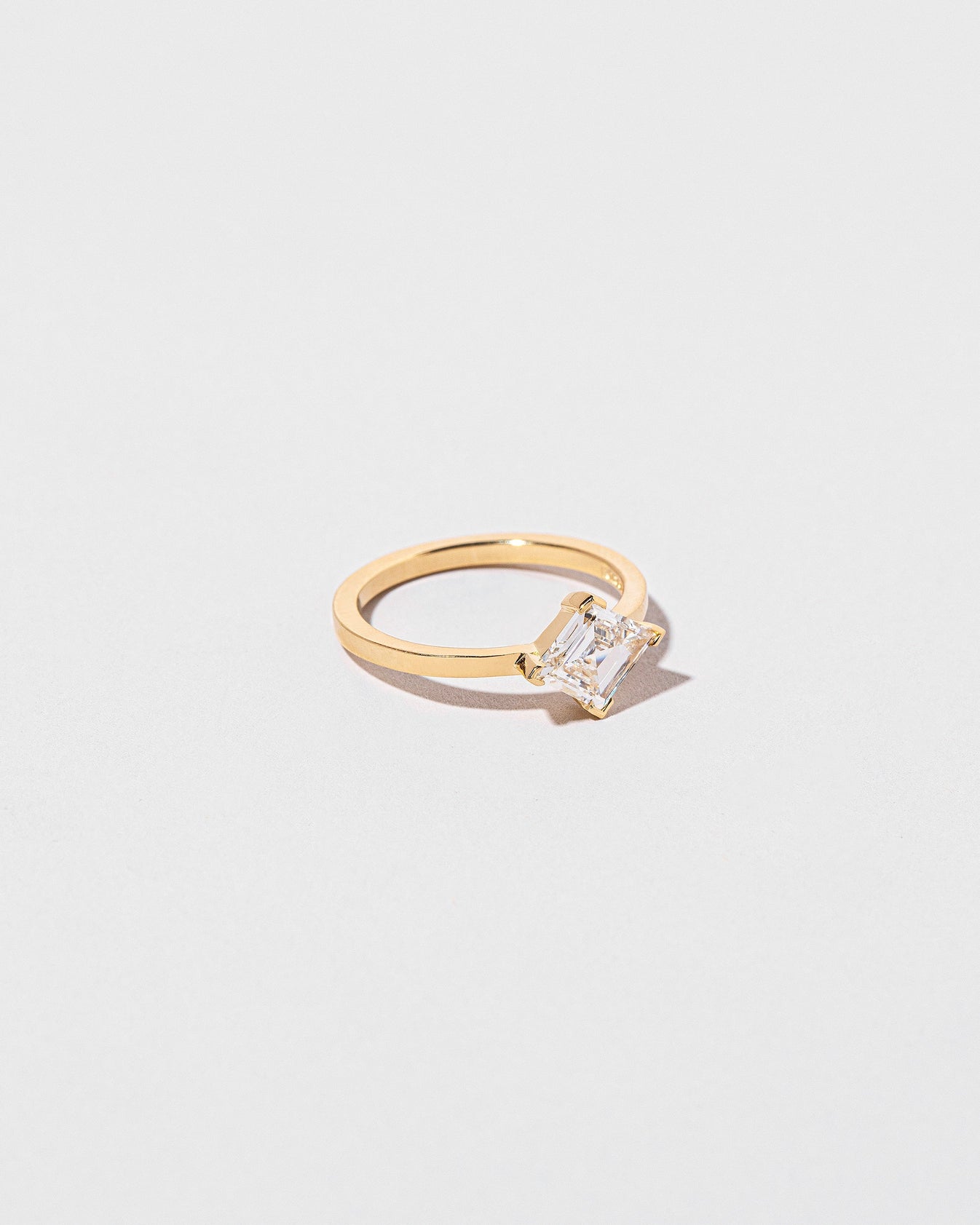 Paradox Ring | Mociun