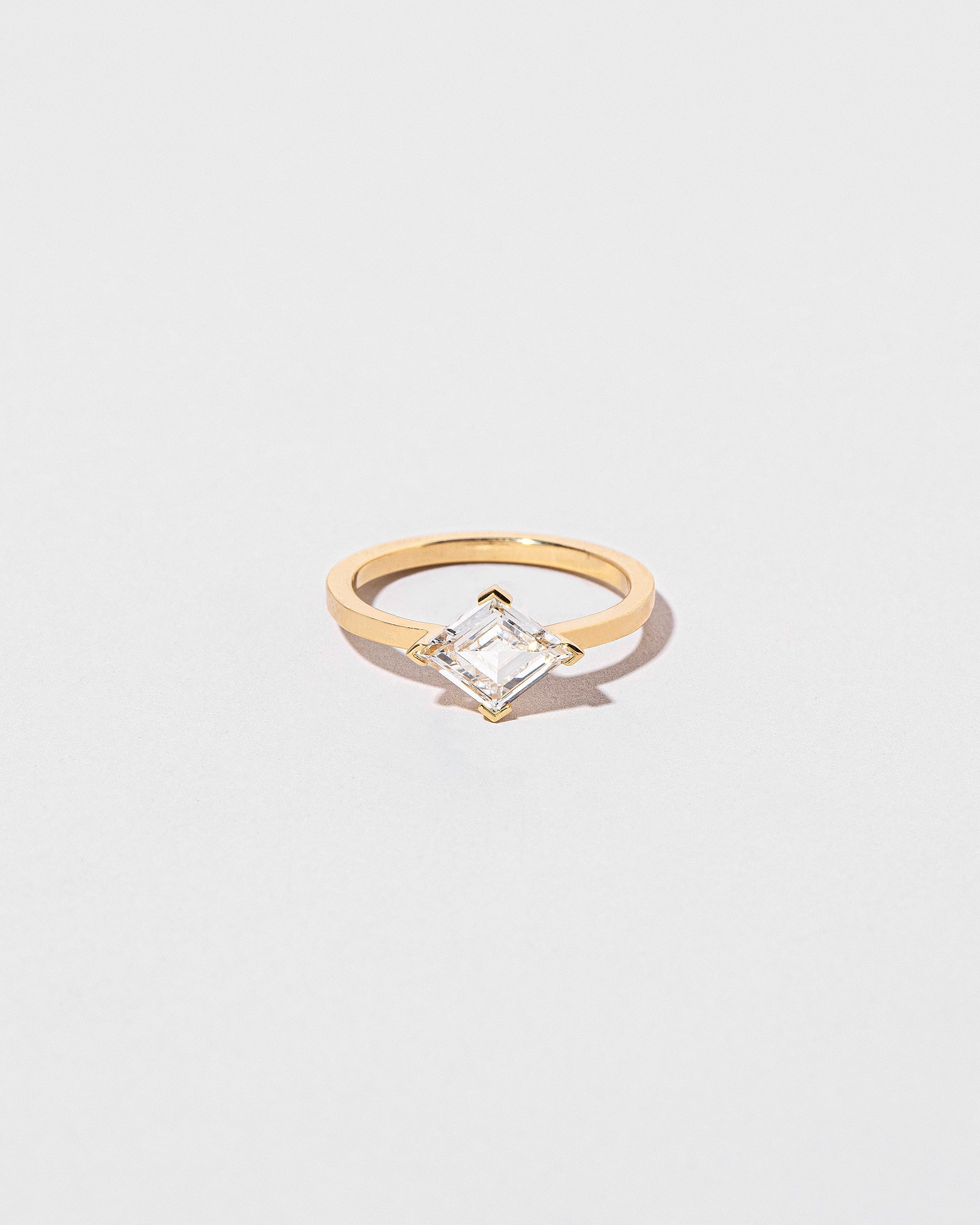 Paradox Ring | Mociun