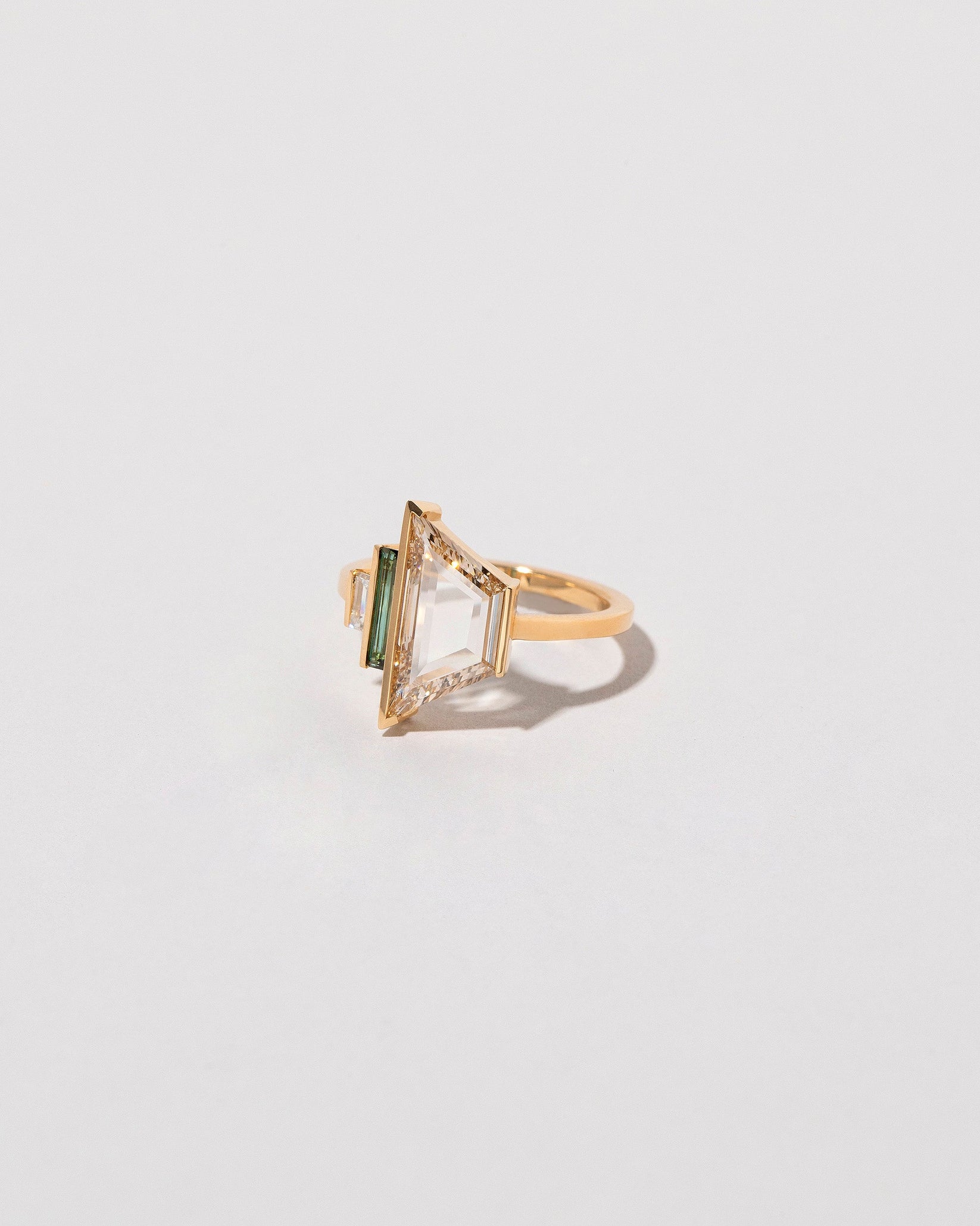 Dom Ring | Mociun
