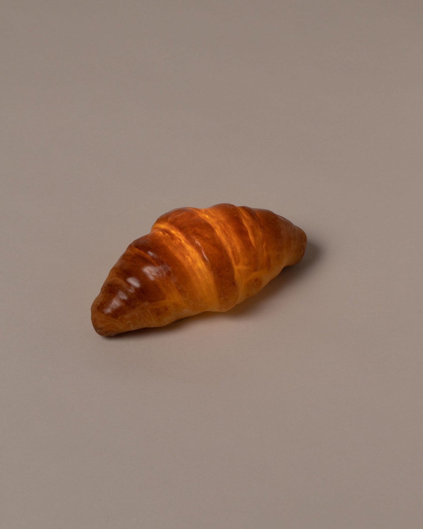 Pampshade | Croissant Lamp | Mociun