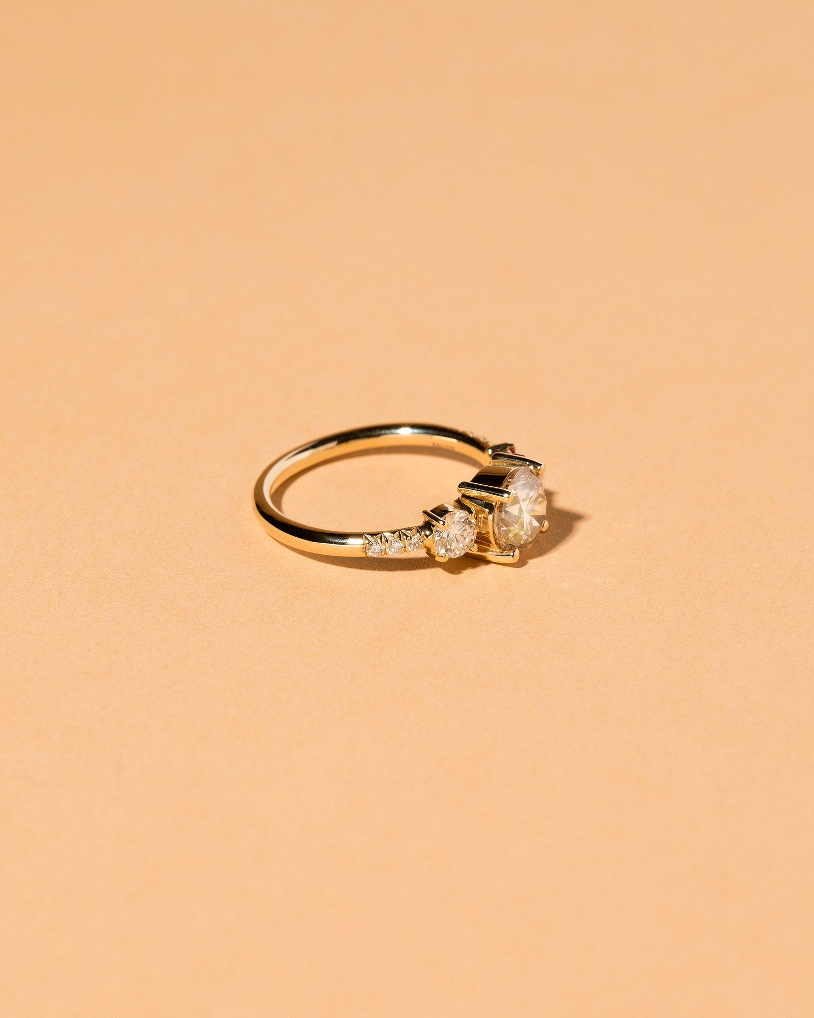 Rhea Ring | Mociun